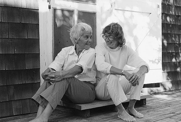 Poets United: Poet History #3 - Mary Oliver